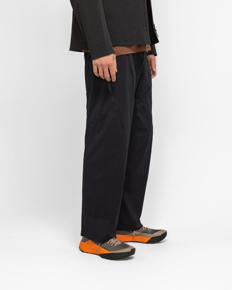 Spere LT Cargo Pant - Black | UP THERE