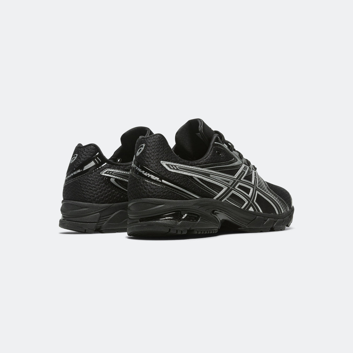 GEL-DS Trainer 14 - Black/Pure Silver | UP THERE