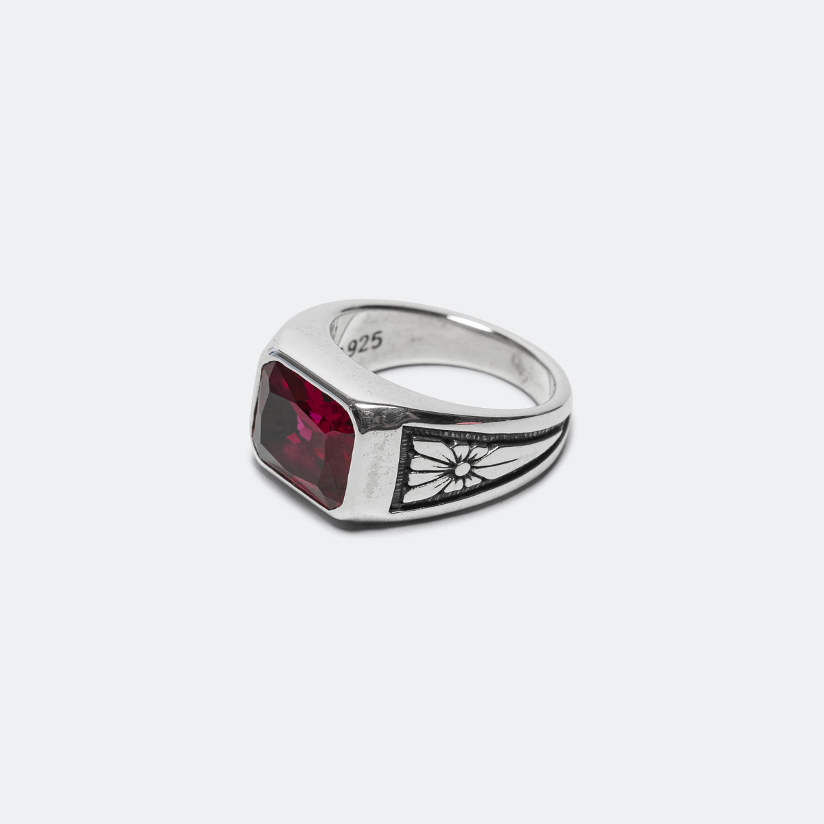 Maple Midnight Ring Slim - 925 Silver/Ruby | UP THERE