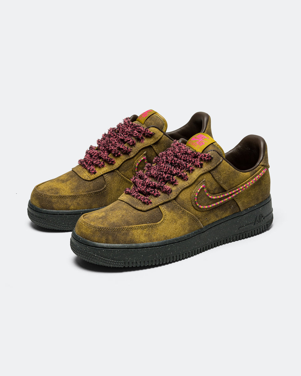 Nike - Nike Air Force 1 Low '07 QS - Boucle Desert Moss | UP THERE