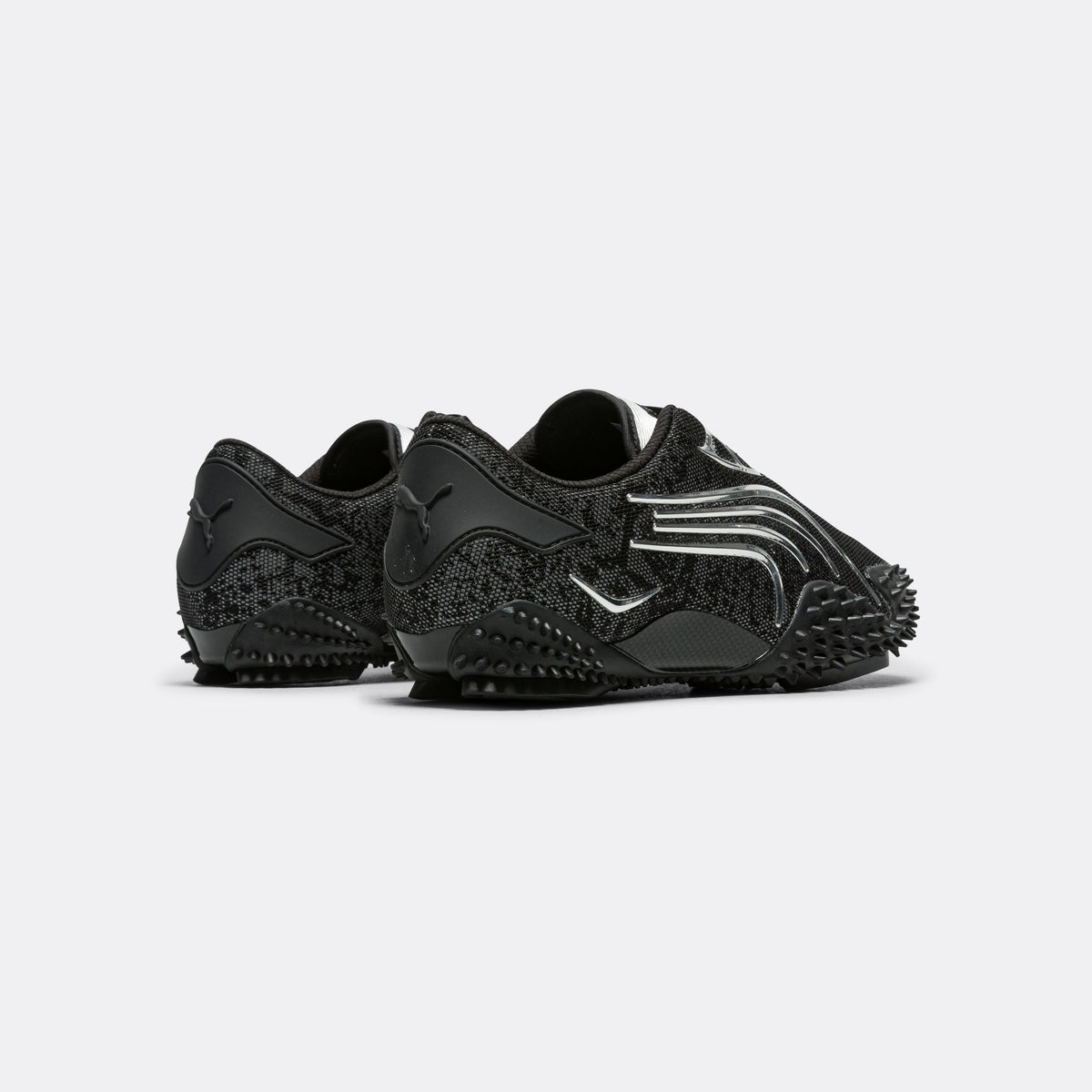 Mostro Metallic - Puma Black/Silver | UP THERE