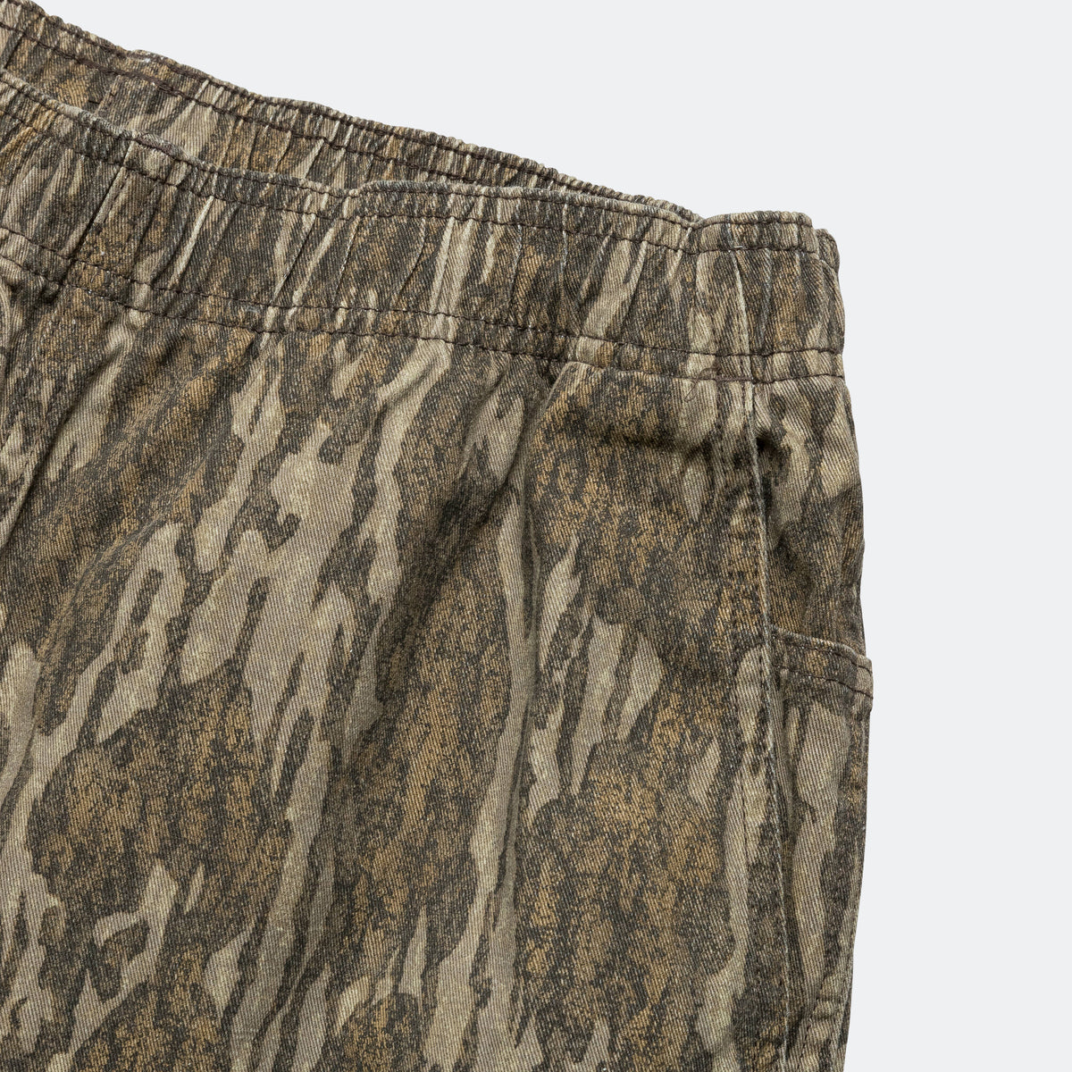 Flow Pant - Camo | UP THERE